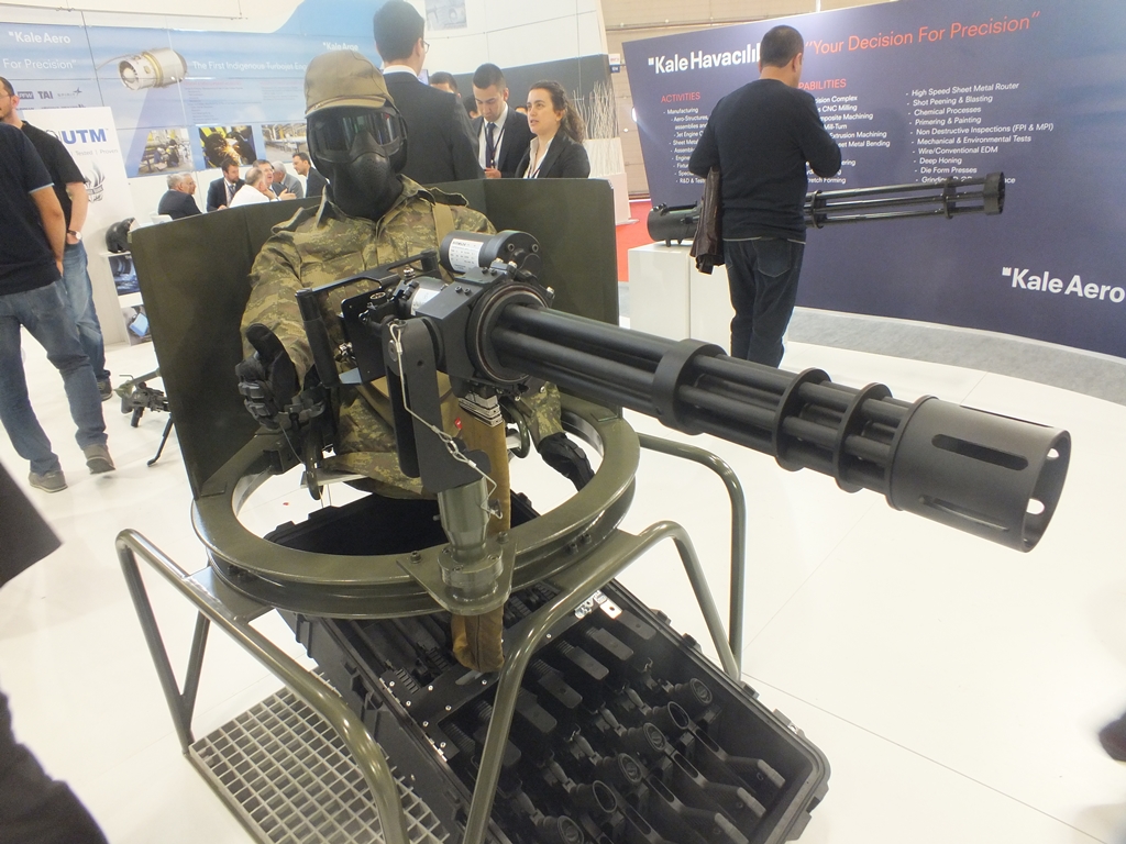 Τούρκοι βατραχάνθρωποι: Σε υπηρεσία το εξάκαννο Minigun 7.62 ...